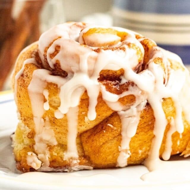 Best Maple Cinnamon Rolls (Maple Buns) - Bake Me Some Sugar