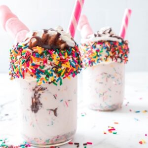 Easy Funfetti Milkshake Recipe • Bake Me Some Sugar