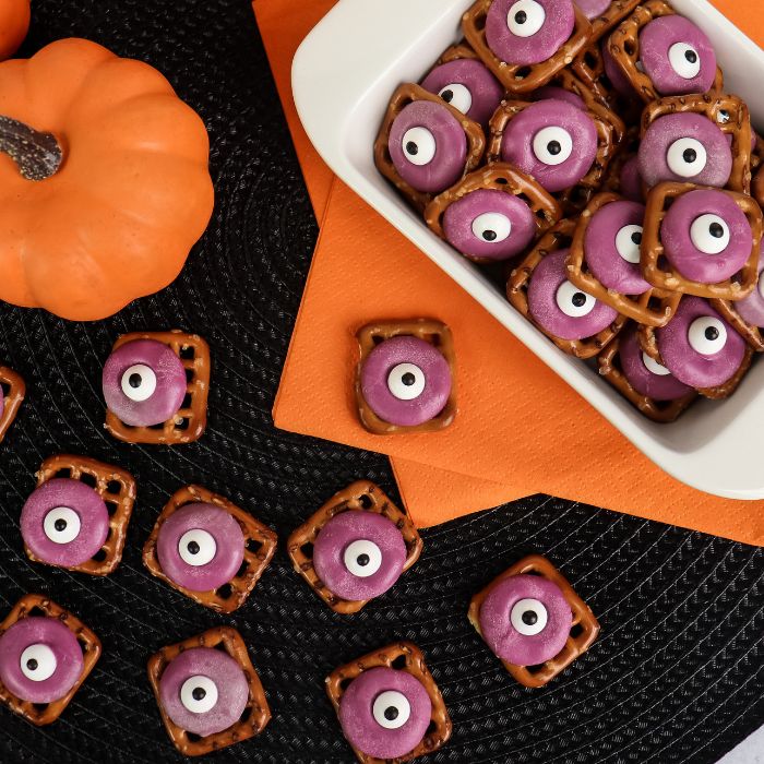 Monster Halloween Pretzels • Bake Me Some Sugar