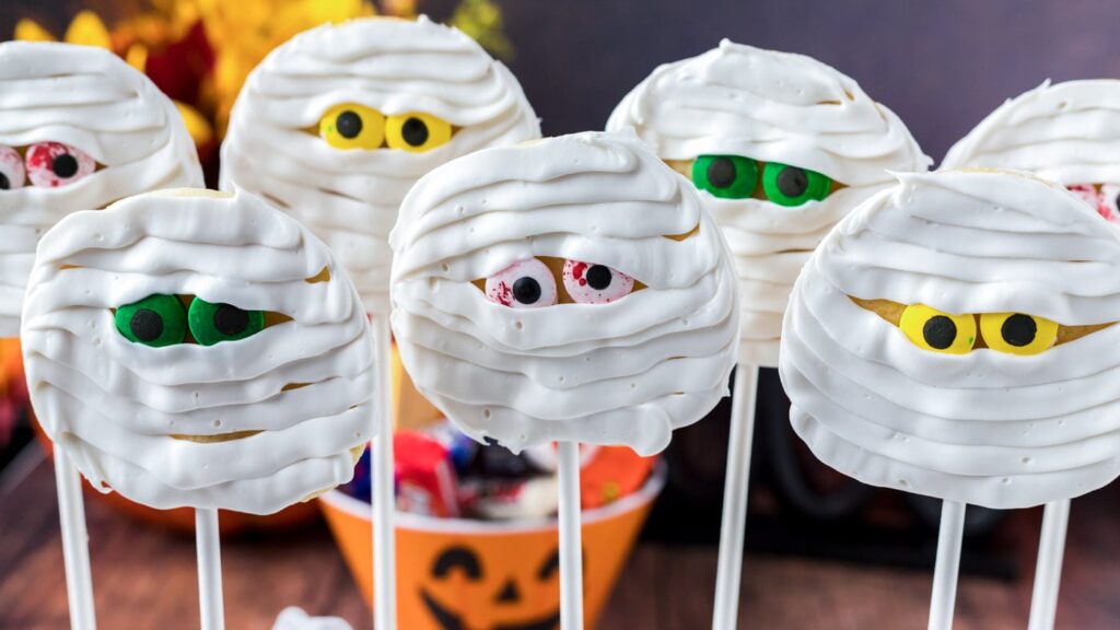 22 Spooktacular Halloween Cookies • Bake Me Some Sugar