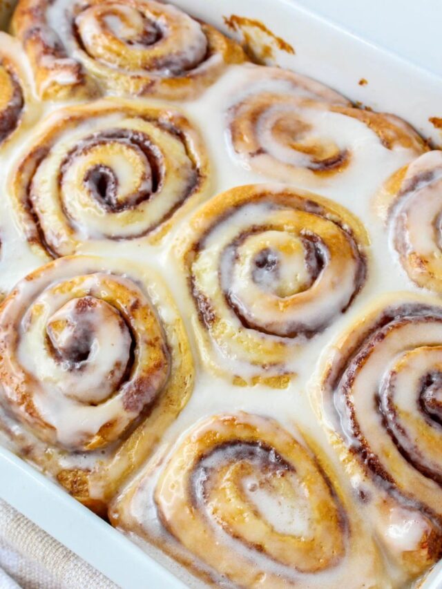 Tik Tok Cinnamon Rolls With Heavy Cream Story • Bake Me Some Sugar